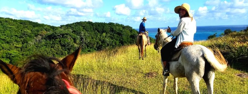 Horse Riding Providencia - Tomplanmytrip: Colombia Travel agency