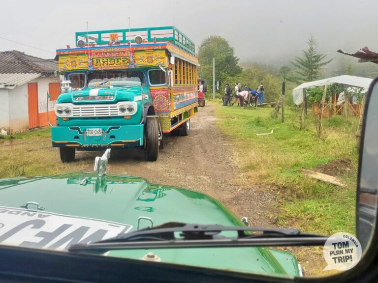 Best Ways To Travel Around Colombia: Transportation | TPMT