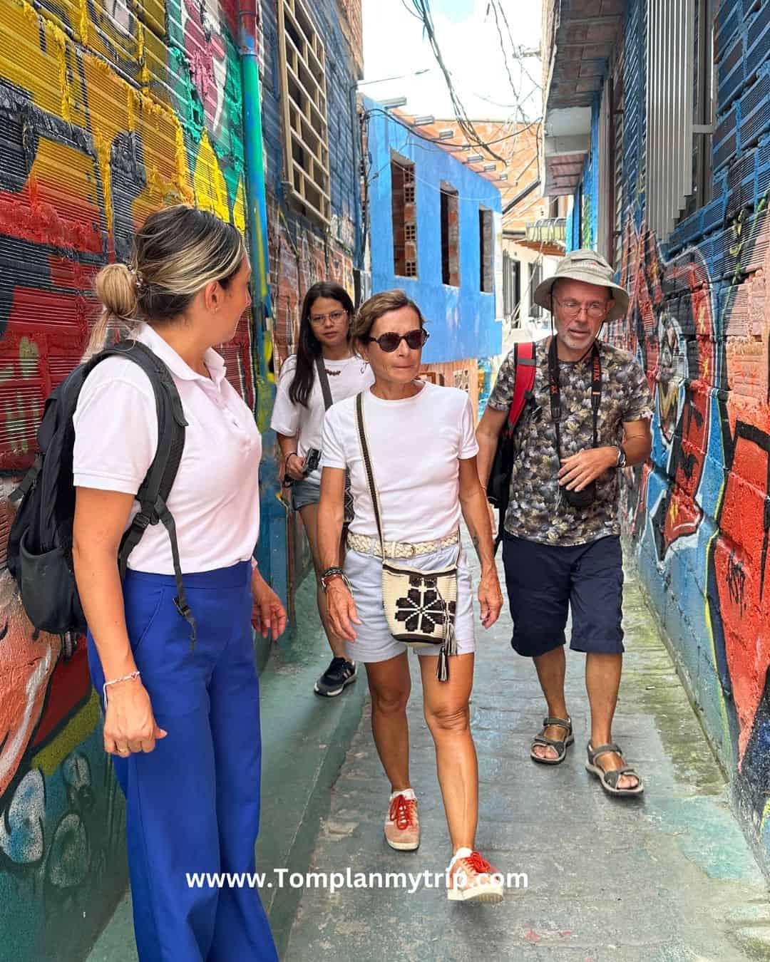 Comuna 13, Medellín: A Guide To Visit This Famous District