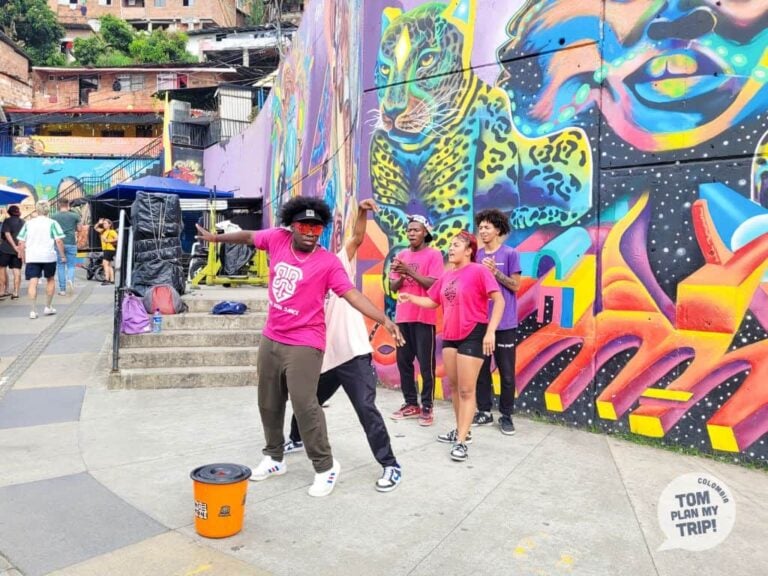 Comuna 13, Medellín: A Guide To Visit This Famous District